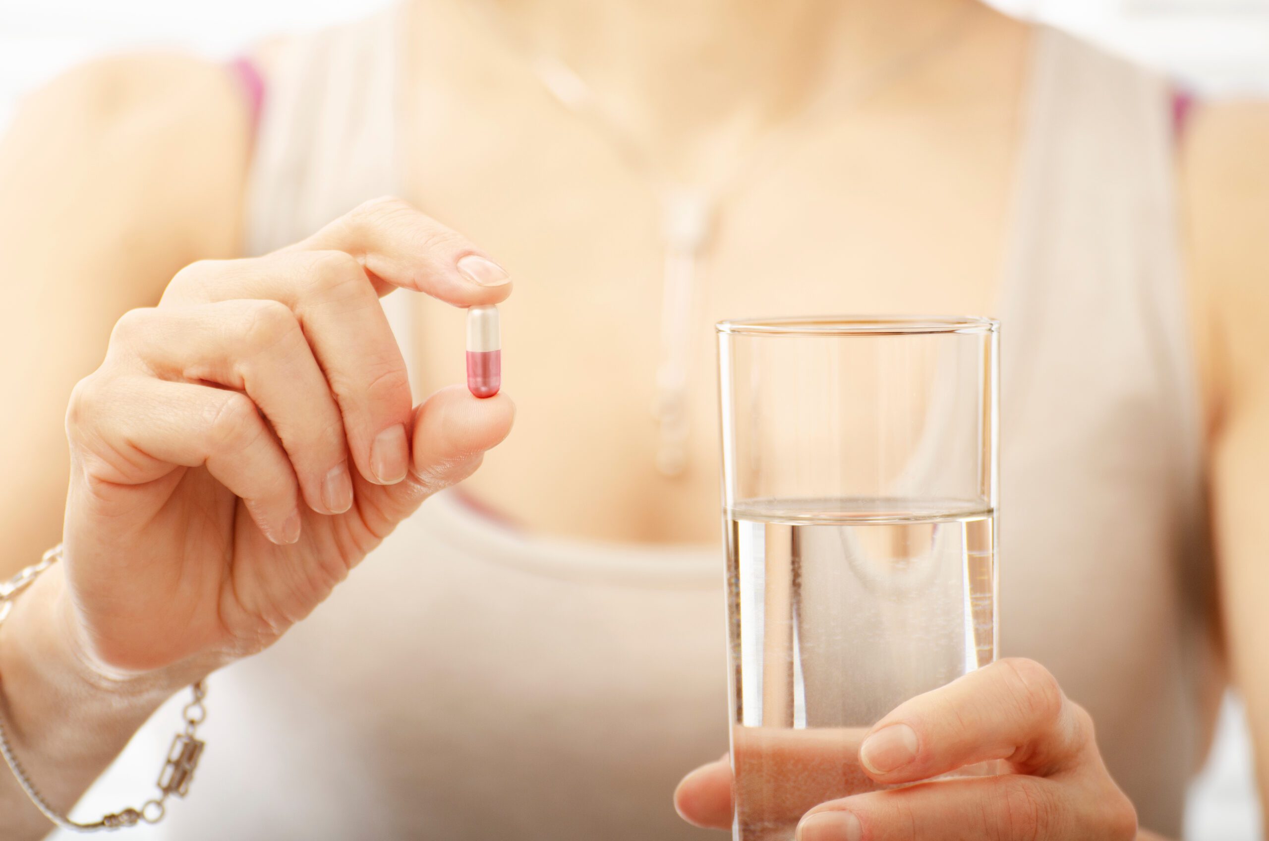 How Self-Medicating Can Lead to Addiction | Victory Addiction Recovery ...